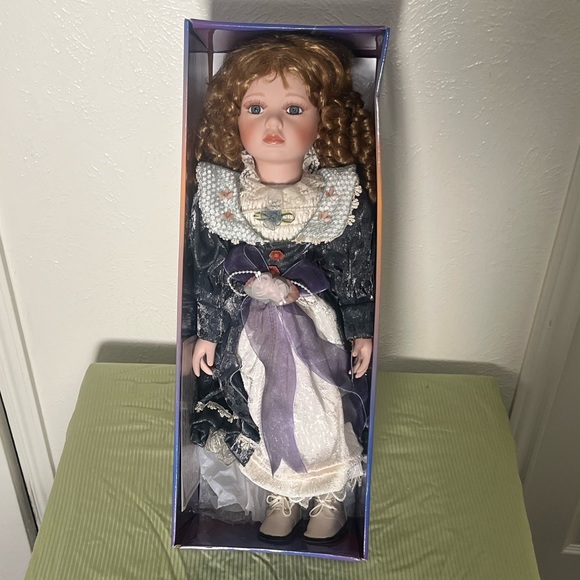 Ashley Belle | Toys | Vintage Ashley Belle Collection Limited Edition ...
